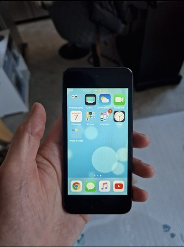 Apple iPod touch 6th Generation Grey 16GB - Retro Vintage | eBay UK