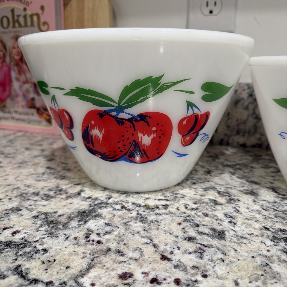 VTG 3 White Fire King Apples And Cherries Splash Proof Mixing Bowl Set ...