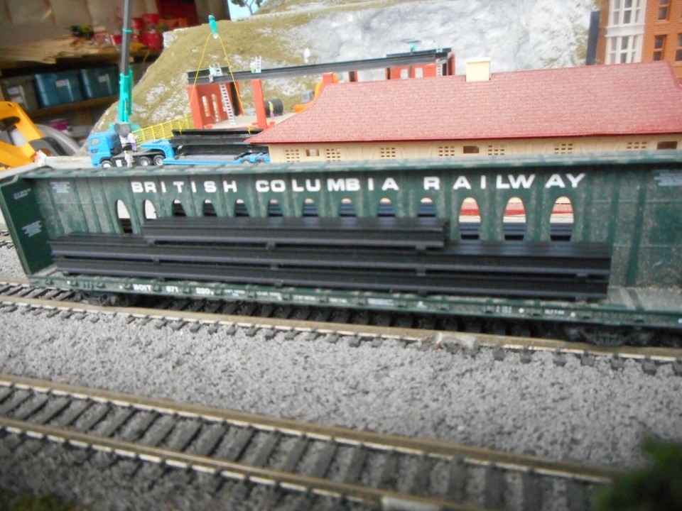 N Scale Load for 73' Center Beam Flat Car ( 2 Pcs ) Steel I Beams | eBay