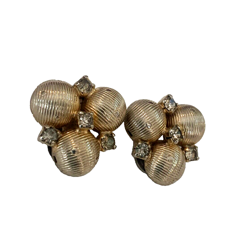 Earrings Clip On Huggie VTG Gold Tone Cluster Rhinestones Ribbed Domes ...