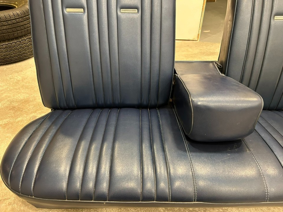 1967-1968 Pontiac Bonneville Catalina Safari Front Bench Seat w/Center ...