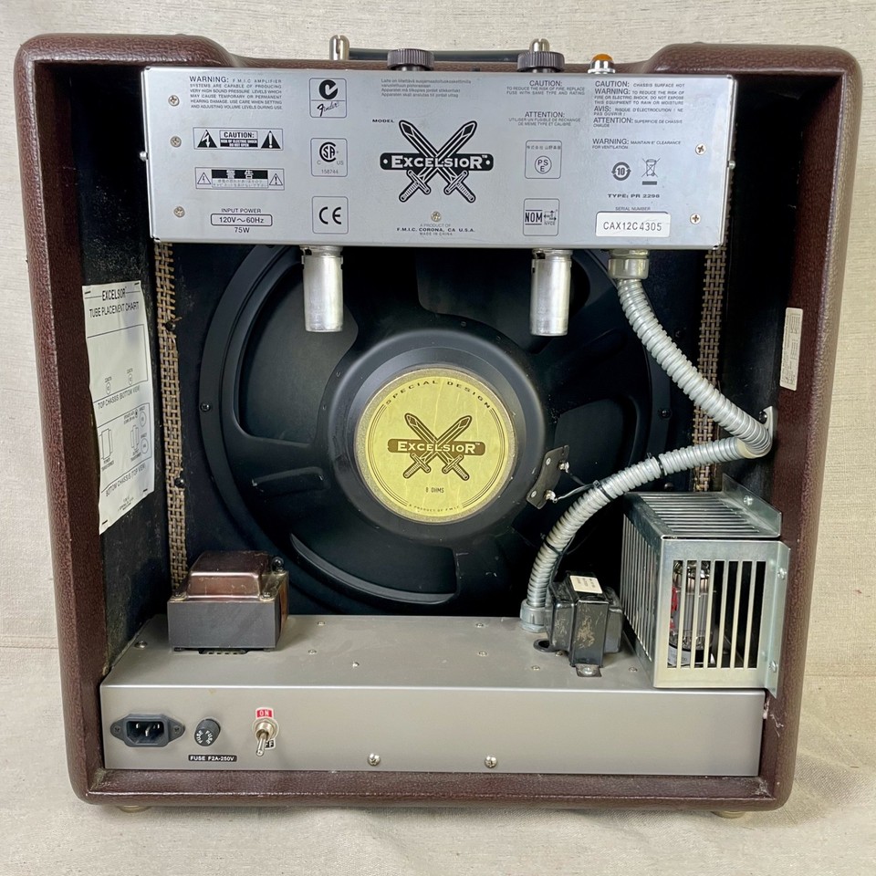 Fender Excelsior Pawn Shop Series 13-Watt 1x15" Guitar Combo 2012 Brown ...