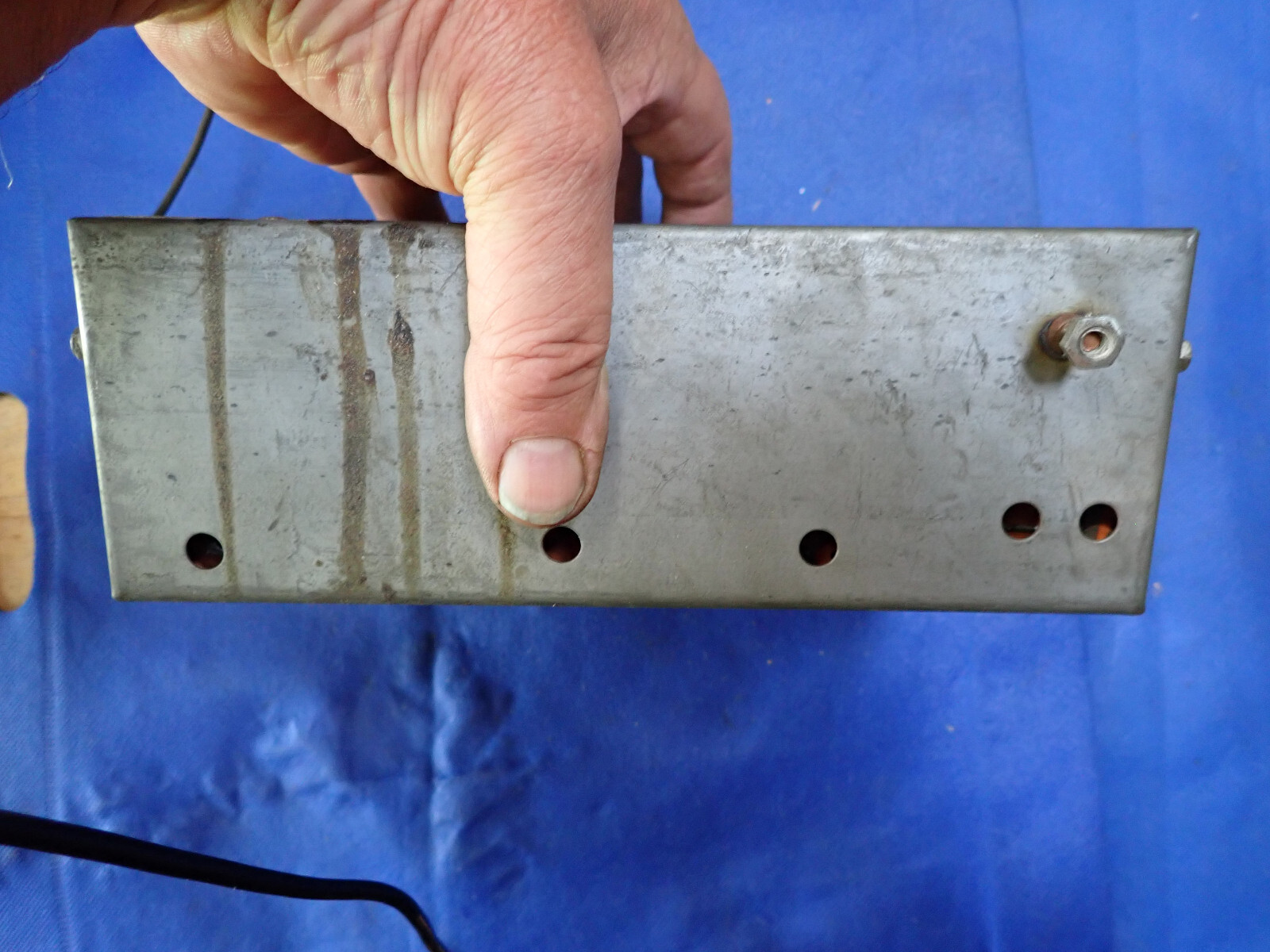 VINTAGE 'ALL TRANSISTOR' PUSH BUTTON AM RADIO - TENNA CORPORATION ...