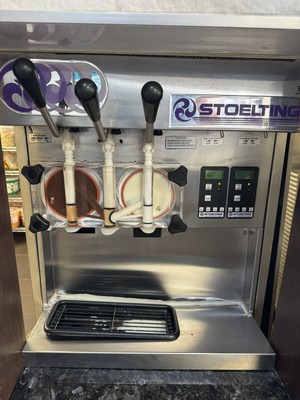 Stoelting F131 Countertop Frozen Ice Cream and Yogurt Machine Twist | eBay