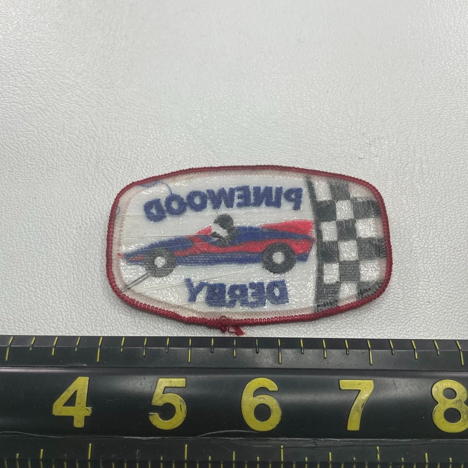 RED RACE CAR BOY CUB SCOUTS PINEWOOD DERBY Patch T044 | eBay