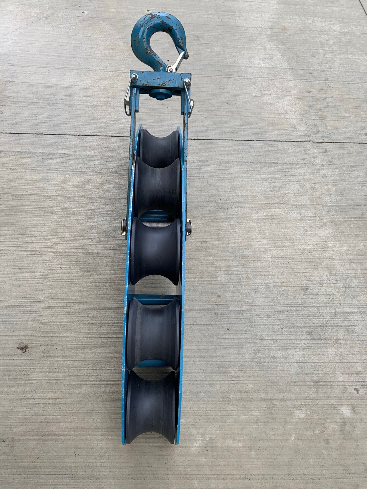 Condux 4” Nylatron quadrant block 08539110 with 10,000# hanger arm ...