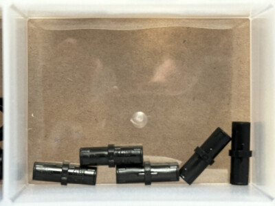 LEGO Parts - Black Technic, Pin with Short Friction Ridges - No 2780 ...