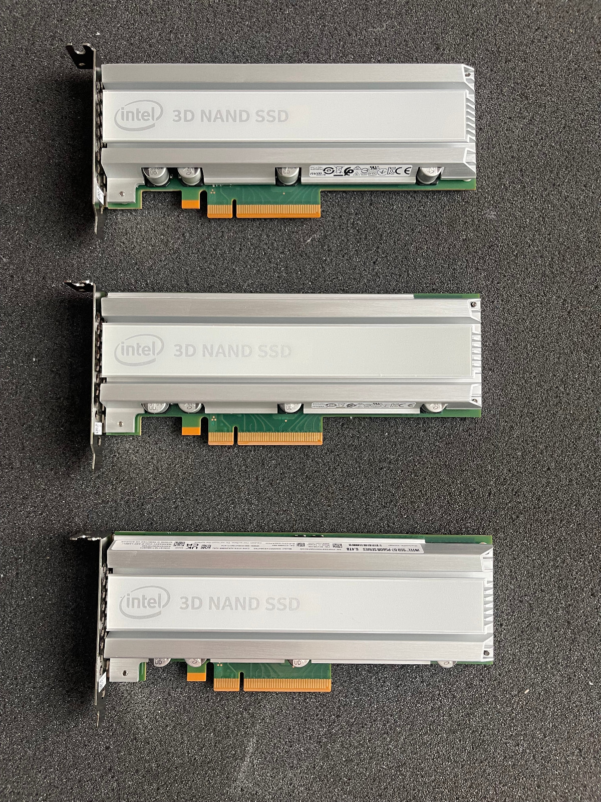 8204597 6.4TB Flash Accelerator F640 v3 Oracle | eBay