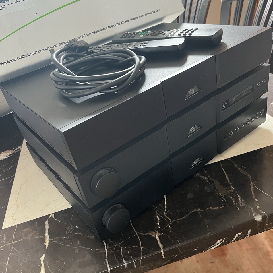 Naim AV2 Processor NAP 155 XS Power Amplifier & NAC 152 XS Preamplifier ...