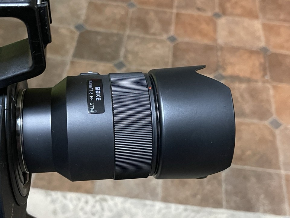 Sony FS700 Super 35mm Camera with Power Zoom Lens and Extras | eBay