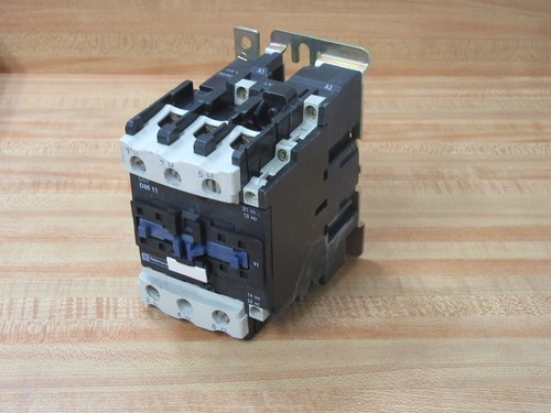 Telemecanique LC1 D6511 Contactor LC1 D6511 F7 W/O Front Cover (Pack of ...