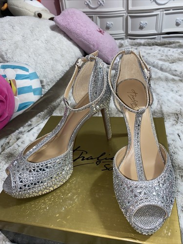 Thalia Sodi Womens Chace Rhinestone Peep Toe Stiletto Pumps Shoes BHFO ...