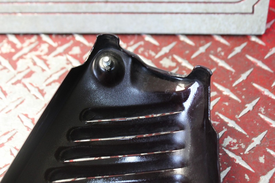 2006 HARLEY DAVIDSON V-ROD VROD VRSCA FRONT LEFT SIDE COVER TRIM NECK ...