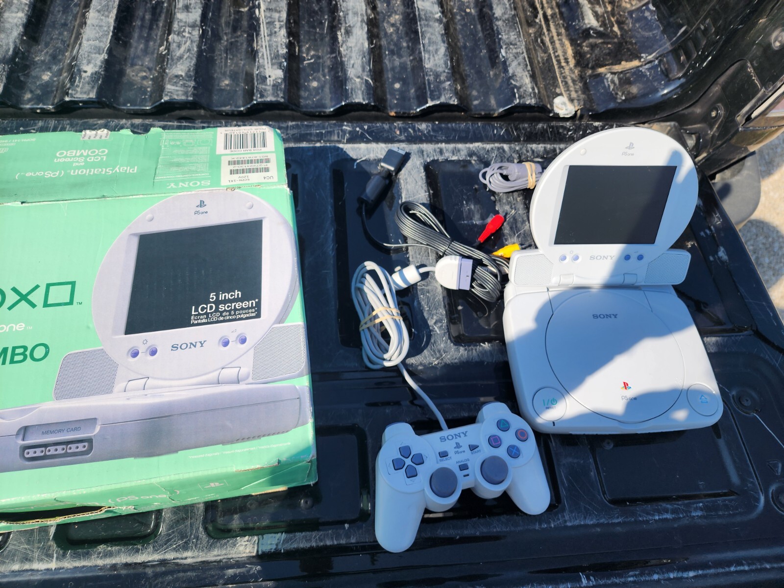 Sony Playstation 1 PSOne Console & LCD Screen Bundle PS1 SCPH-131 ...
