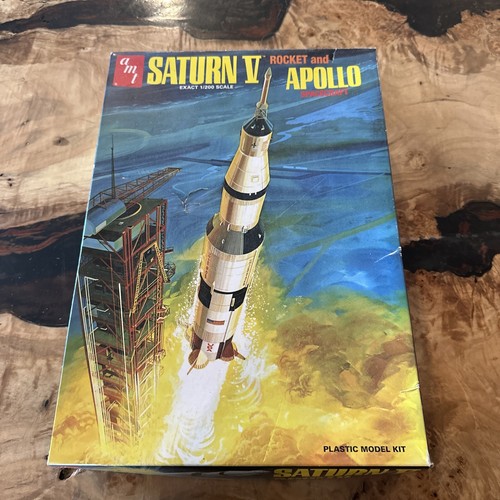 AMT Saturn V Rocket - Plastic Model Rocket Kit - 1/200 Scale - #1174 | eBay