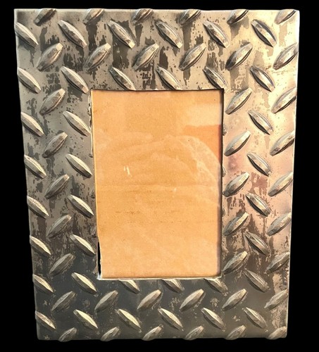 Industrial Metal Diamond Plate Picture Frame 4" by 6" Welded Stand ...