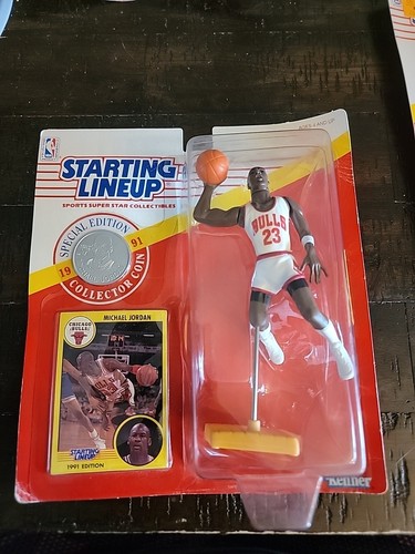1991 Kenner Starting Lineup NBA MICHAEL JORDAN BULLS Jumping Figure ...