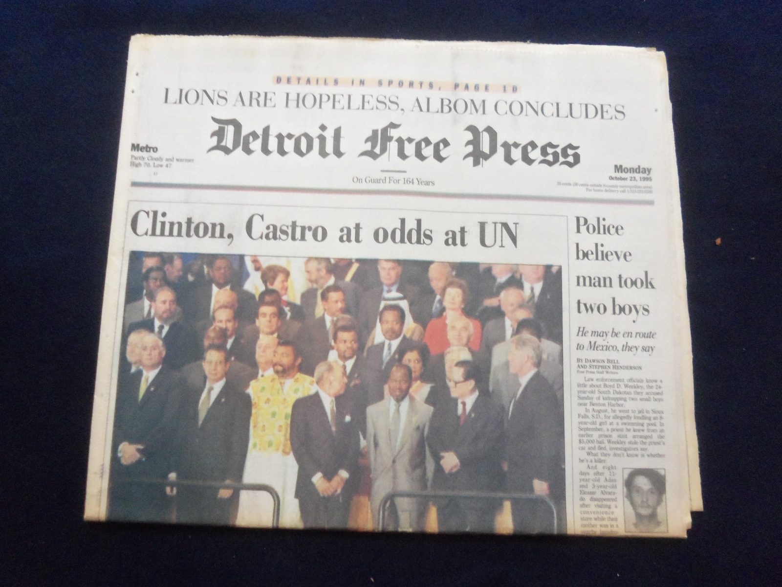 1995 OCT 23 DETROIT FREE PRESS NEWSPAPER -CLINTON, CASTRO AT ODDS AT UN ...