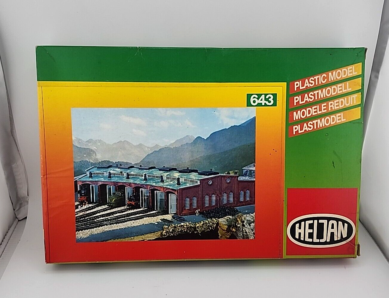 Brand New Heljan N Scale 6 Stall Engine Round House Kit #643 | eBay