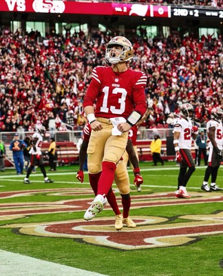 Brock Purdy Touchdown Celebration San Francisco 49ers 8x10 NFL Football ...