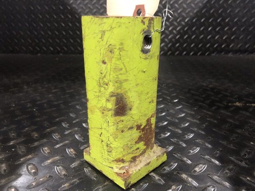 CL-2339134 Rear Leg Fastener Clark TW25B TW125 Forklift Parts Used Ref ...