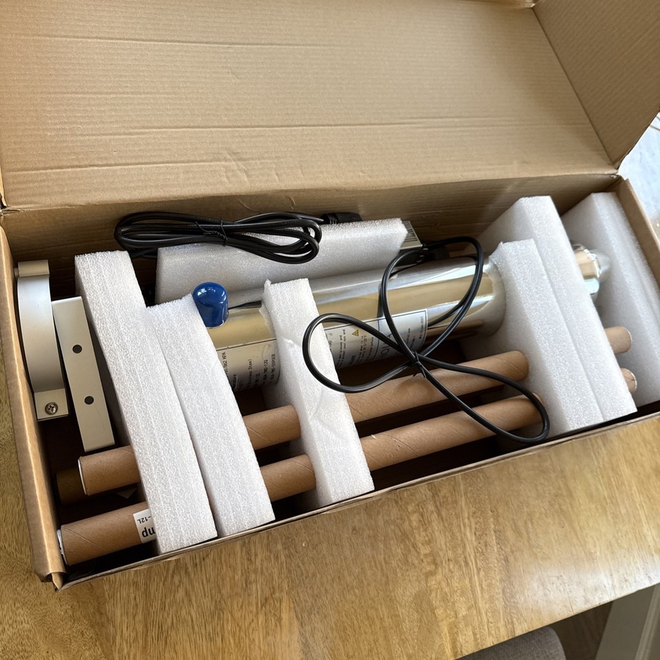 HQUA-TWS-12 Ultraviolet Water Purification,12GPM 120V (1 Extra UV Lamp ...