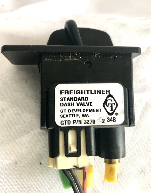 Freightliner GTD 3270-2 Fifth Wheel Dash Air Slide Switch for sale ...