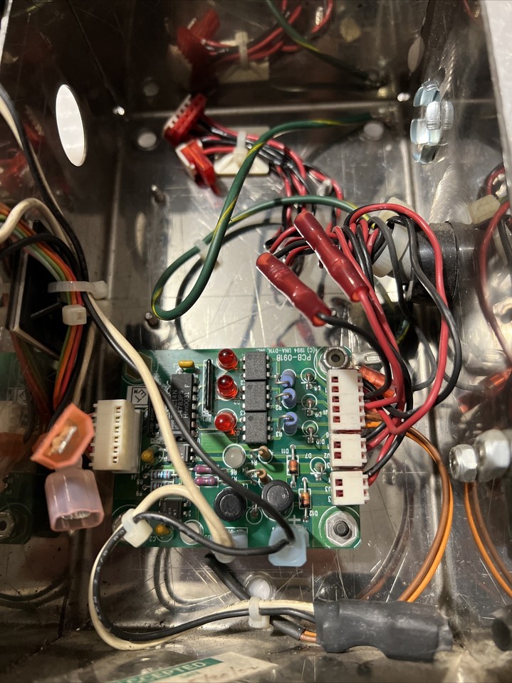 🔥 Una-Dyn Echo Systems Station Control PCB-090B, used, qty avail, free ...
