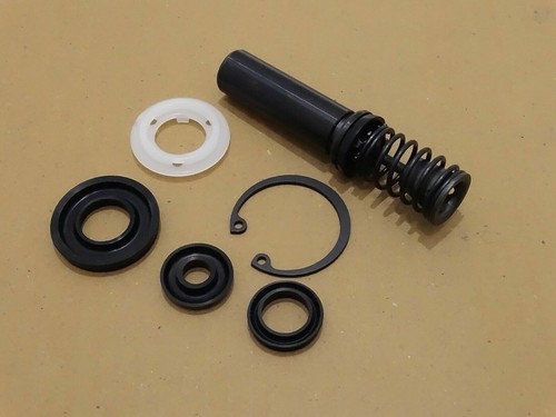 Fits SUZUKI GYPSY SJ413 BRAKE MASTER CYLINDER MAJOR KIT (OLD MODEL) # ...