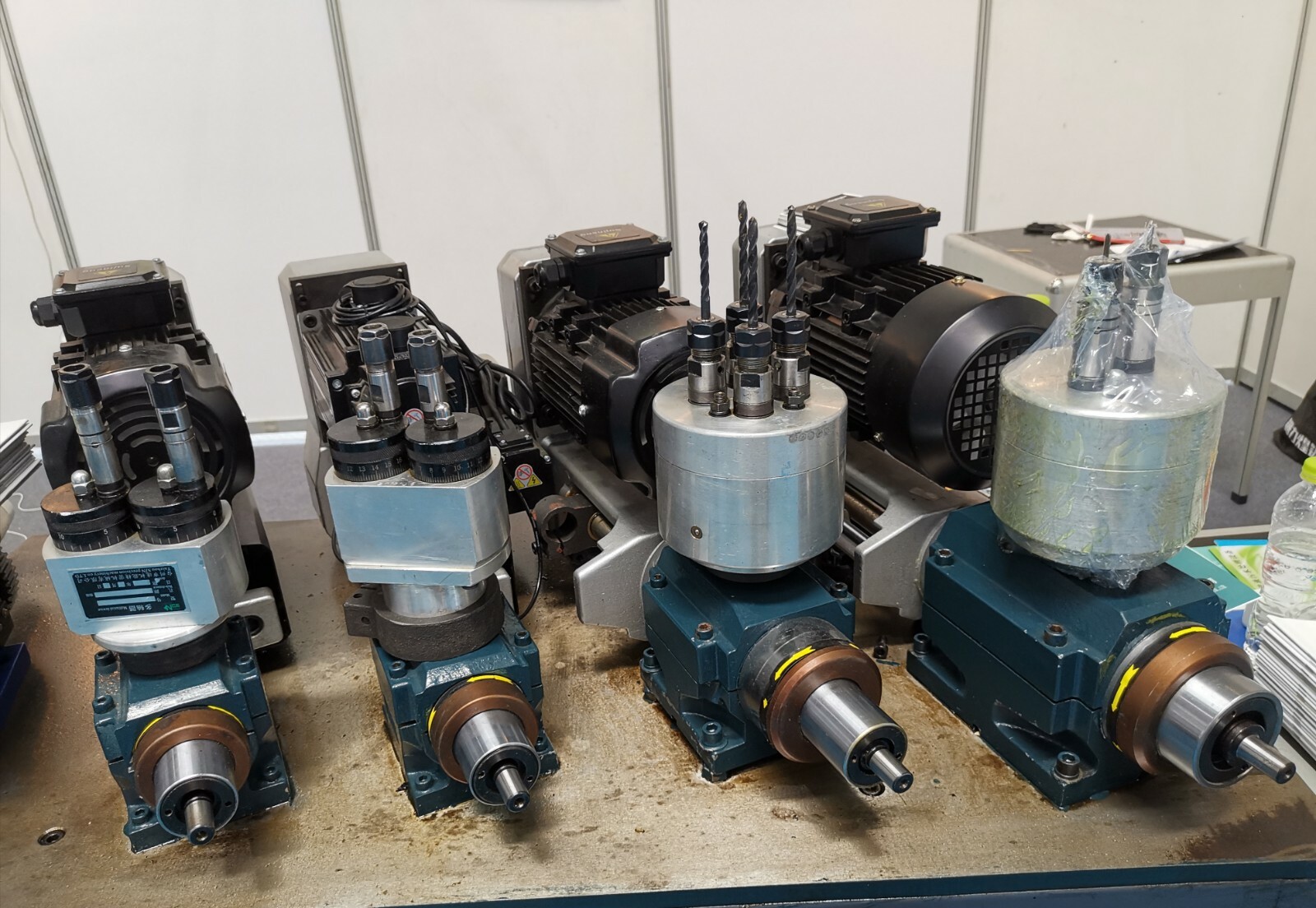 Adjustable 2 Spindles Drilling Head 2 Spindle with MT2 Driven Arbor ...