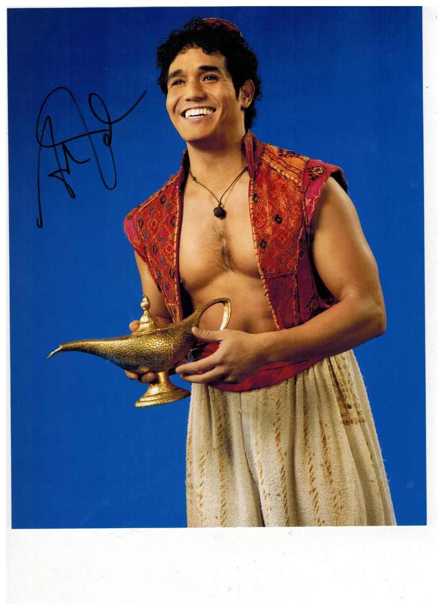 Adam Jacobs Aladdin
