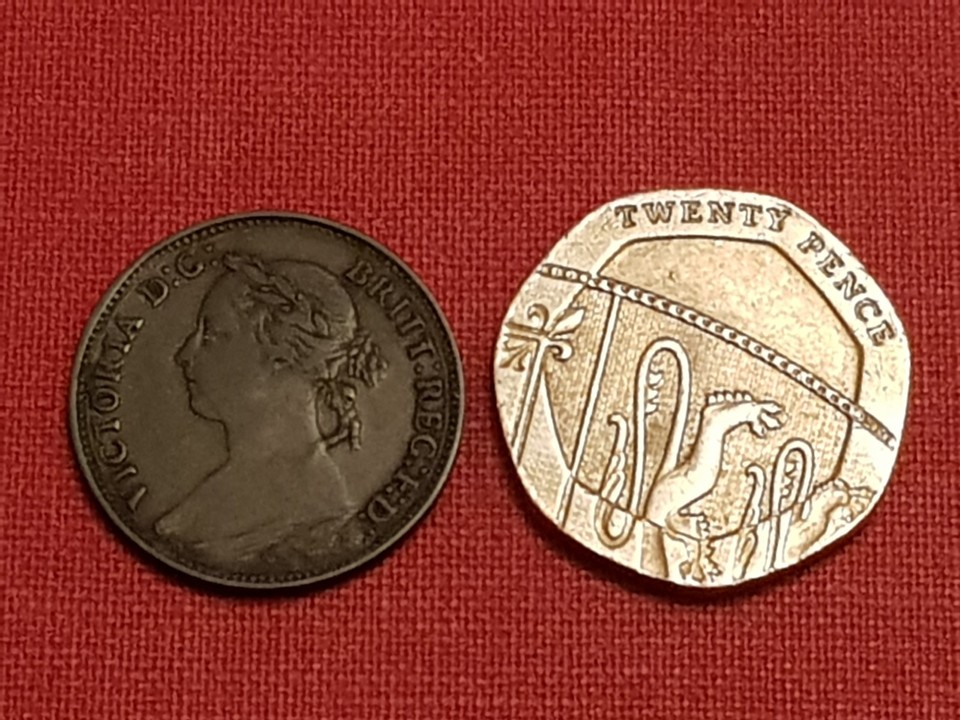 Original 1880 3 Berries Variety Queen Victoria Farthing Coin - F | eBay UK