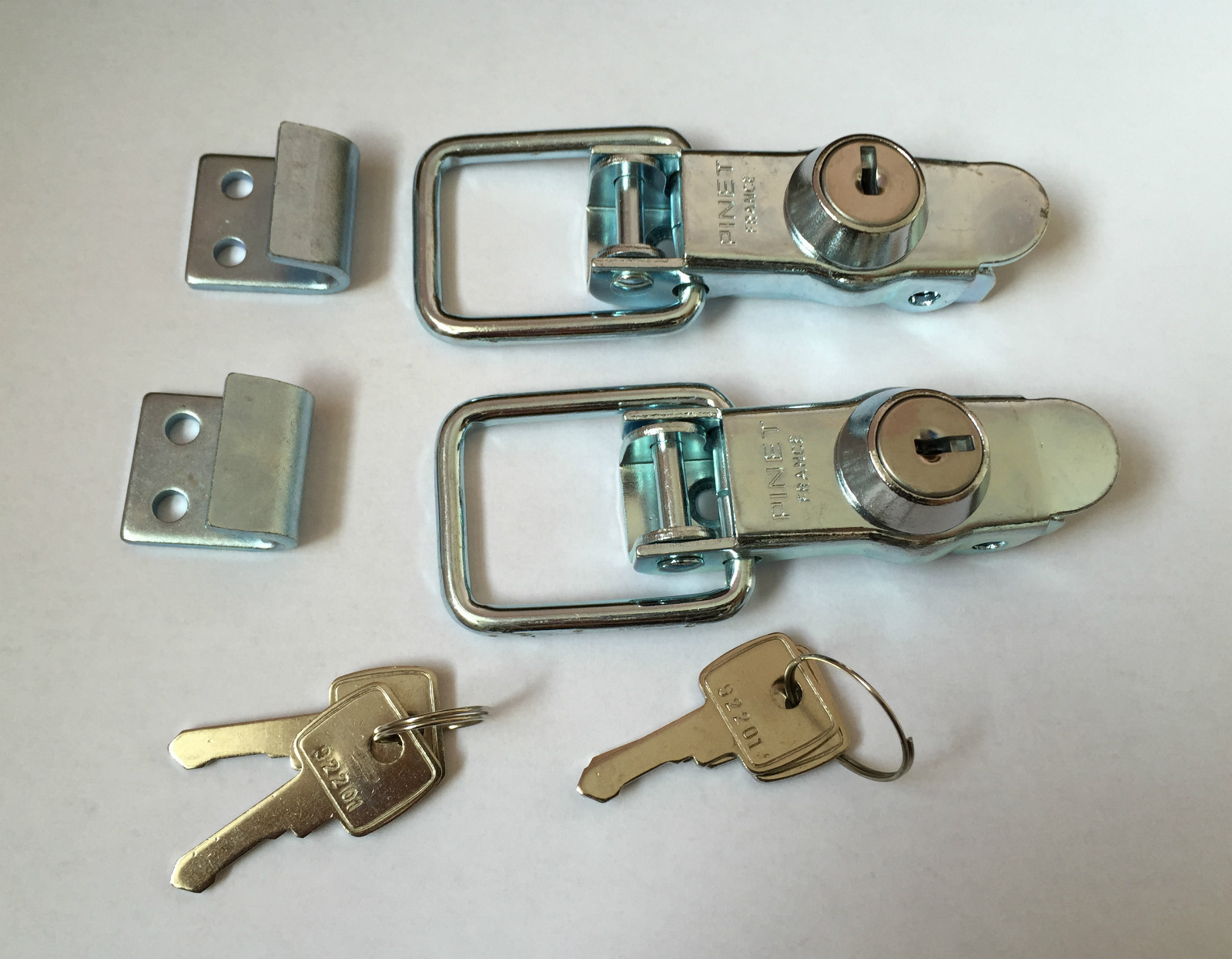 2 x Over Centre Lock Locking 106mm Catches Trailer Motorhome Horsebox ...