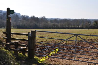 Photo 12x8 Mid Devon : Grassy Field & Footpath Ashill/ST0811 A footpath ...