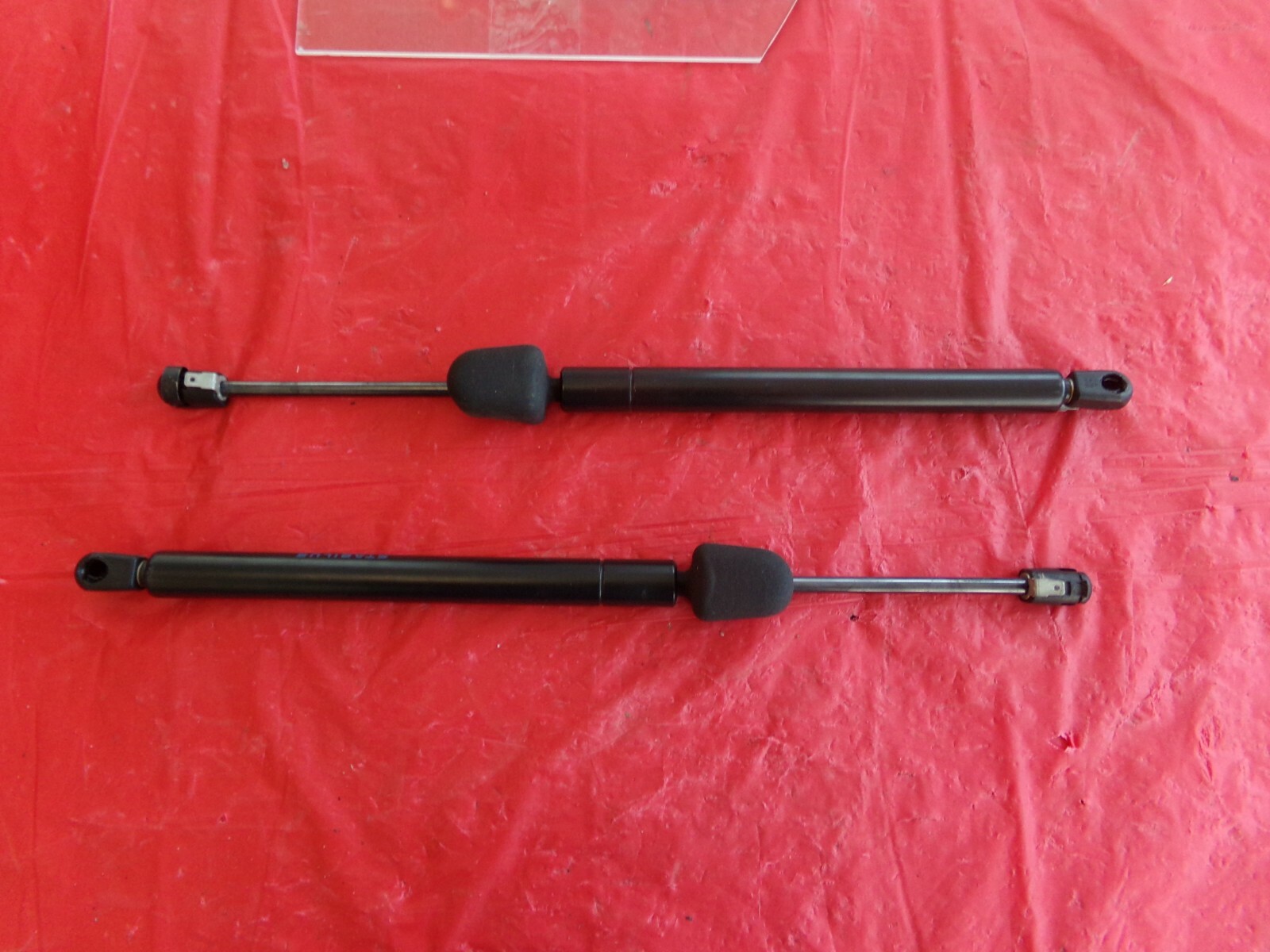 2005-2013 (C6) Corvette Rear Hatch Lift Supports | eBay