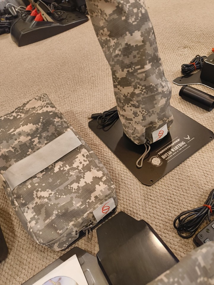 Pro Flight Sim Setup – Virpil HOTAS Warthog Sahaj TrackIR ButtKicker ...