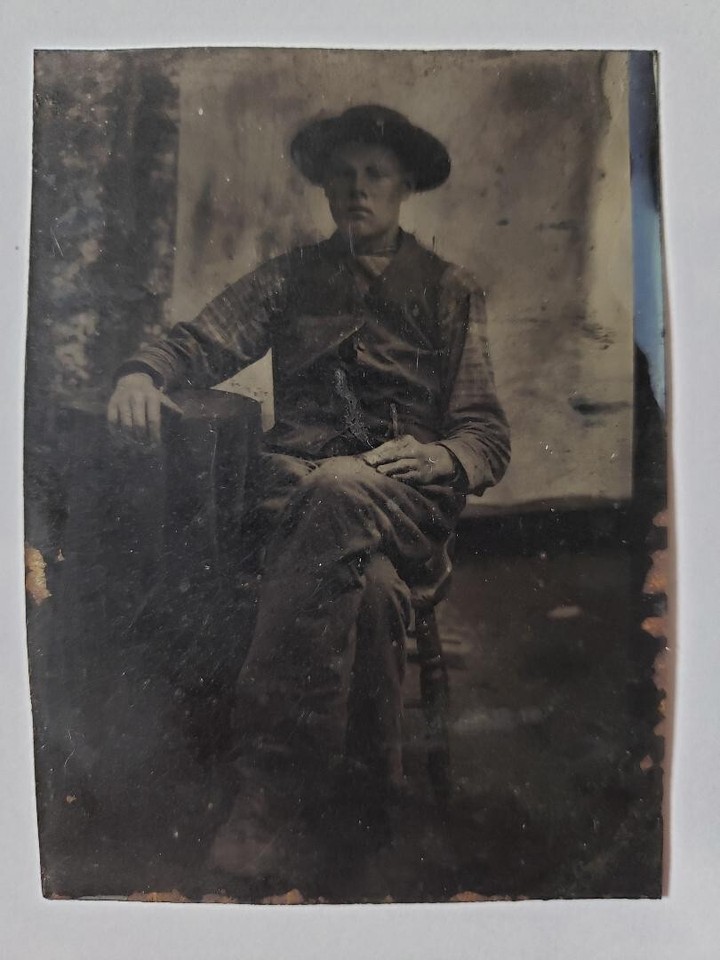 Antique Tintype Photo Western Young Cowboy Hat Outlaw Ruffian Old West ...