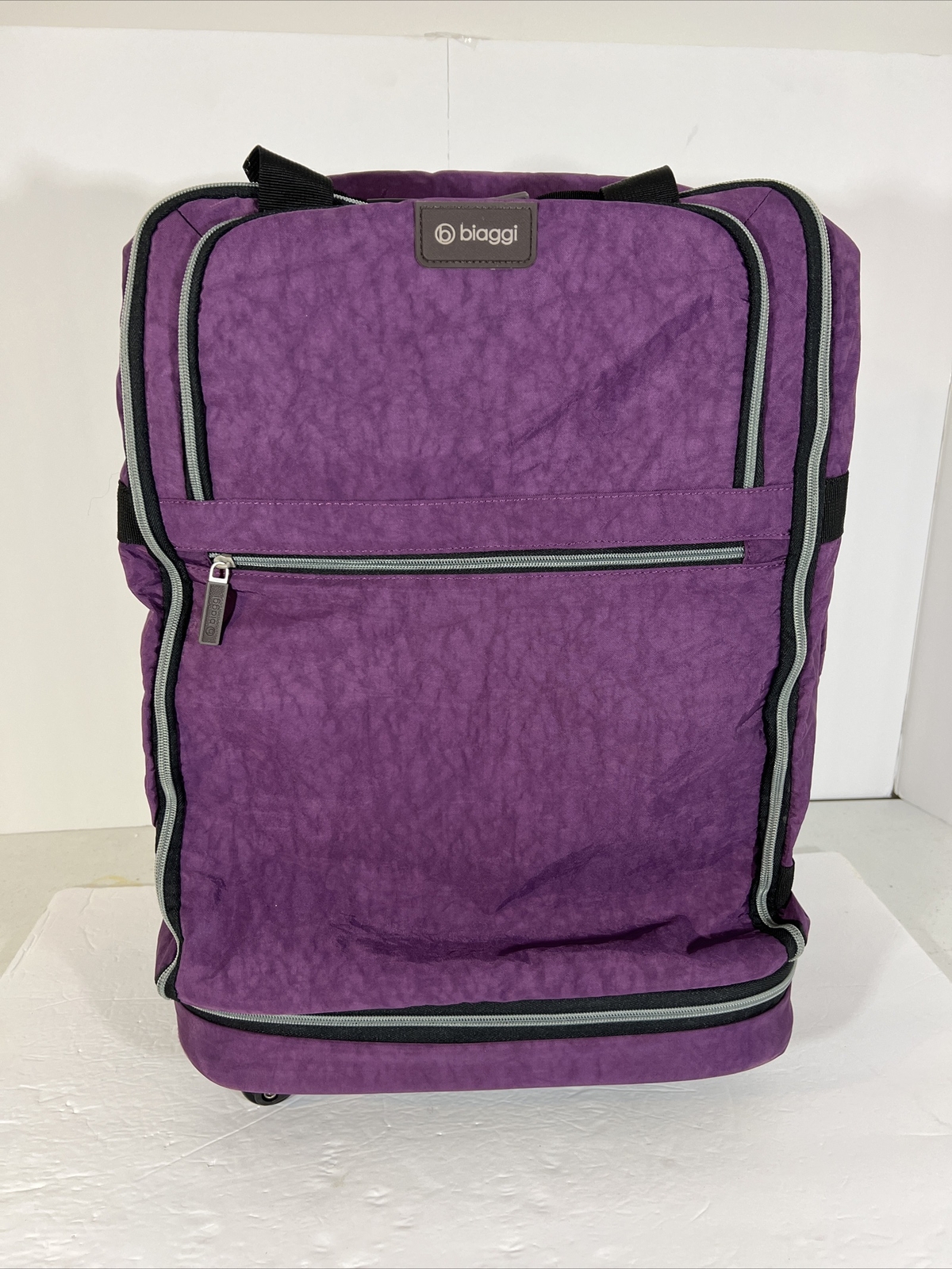 Biaggi Zipsak Expandable Under-Seat to Carry-On Luggage Bag w/ Wheels ...