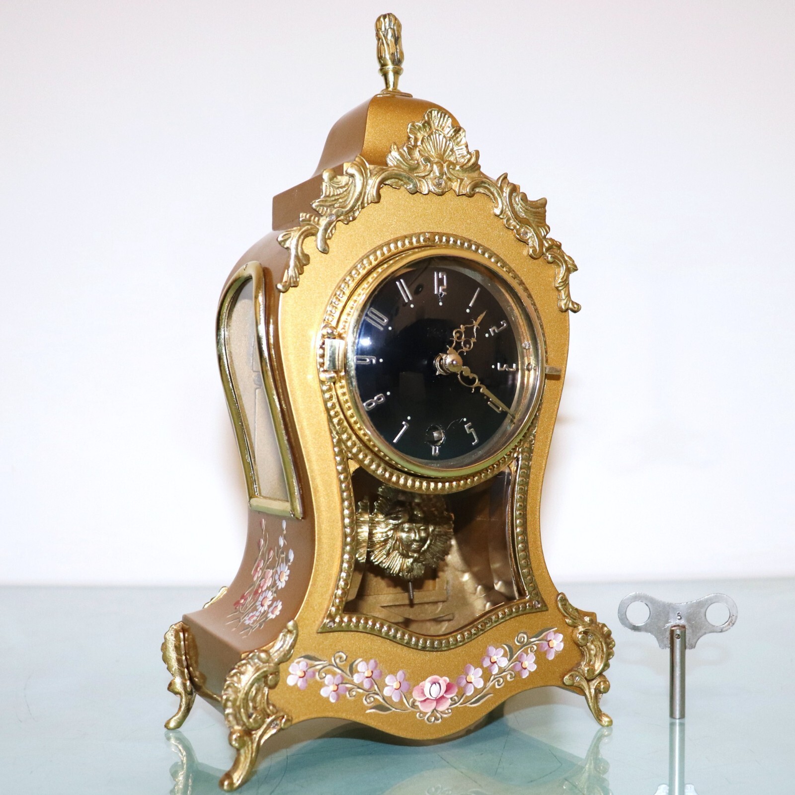 LE CASTEL Vintage Mantel Top! Clock Baby Mini SWISS Neuchatel 8 days ...