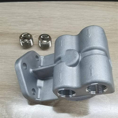 NEW NAPA 4770 / WIX 24770 fuel filter remote mounting base CAT 1R-0750 ...