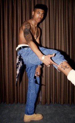 Singer musician DeVante Swing of Jodeci shows off his tattoos duri- Old ...