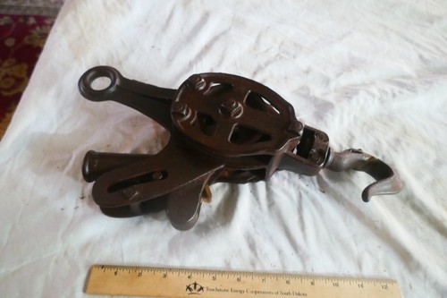 Antique Rare Style cast Iron Pulley Farm Ranch Tool Lot 24-62-B | eBay