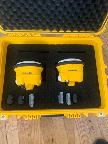 Trimble SPS986 GNSS Base & Rover Receiver Kit IMU Tilt R12i UHF | eBay