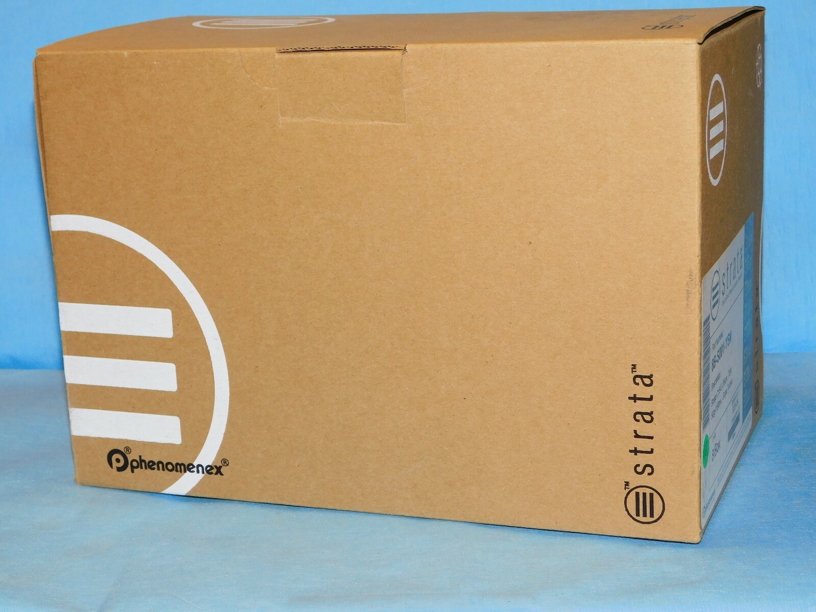 STRATA 8B-S001-YSN STRATA C18-E (55UM, 70A) 50G/150ML GIGA TUBES 8/PK ...