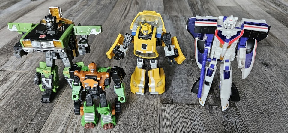 Transformers Lot Cybertron Downshift Classics Bumblebee Astrotrain | eBay