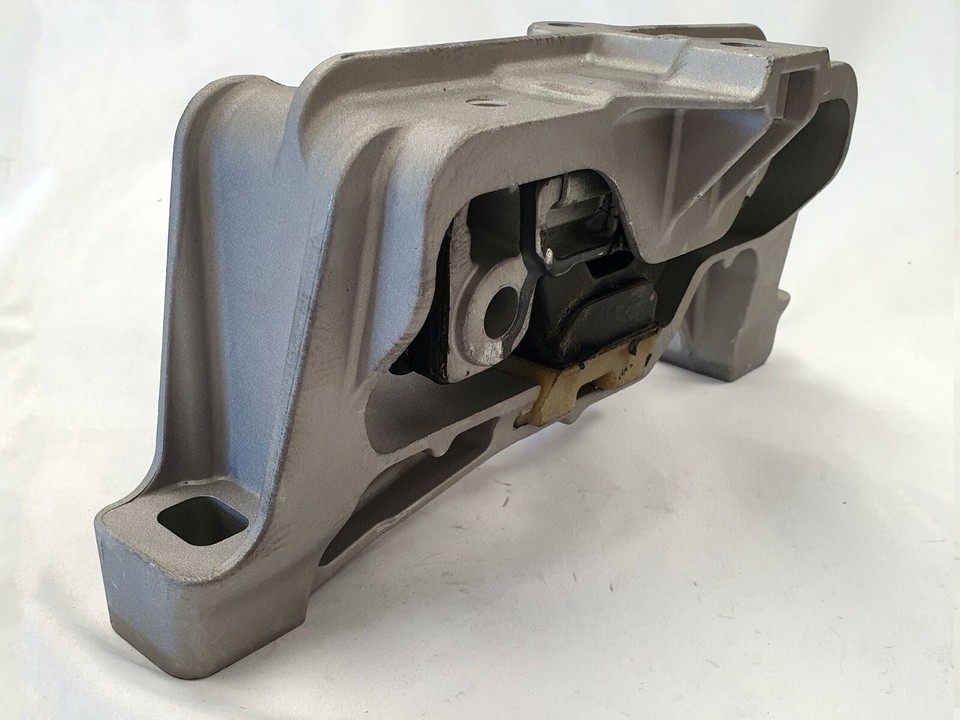 9868 Right Engine Mount 1PC For Mercedes-Benz B250 17-15 L4-2.0L 246 ...