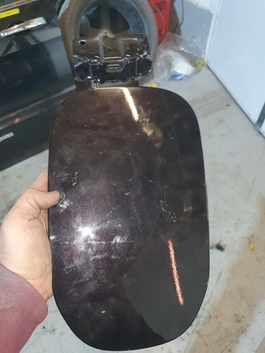 Mitsubishi Outlander PHEV 2016 Electric Charging Port Flap Cover ...