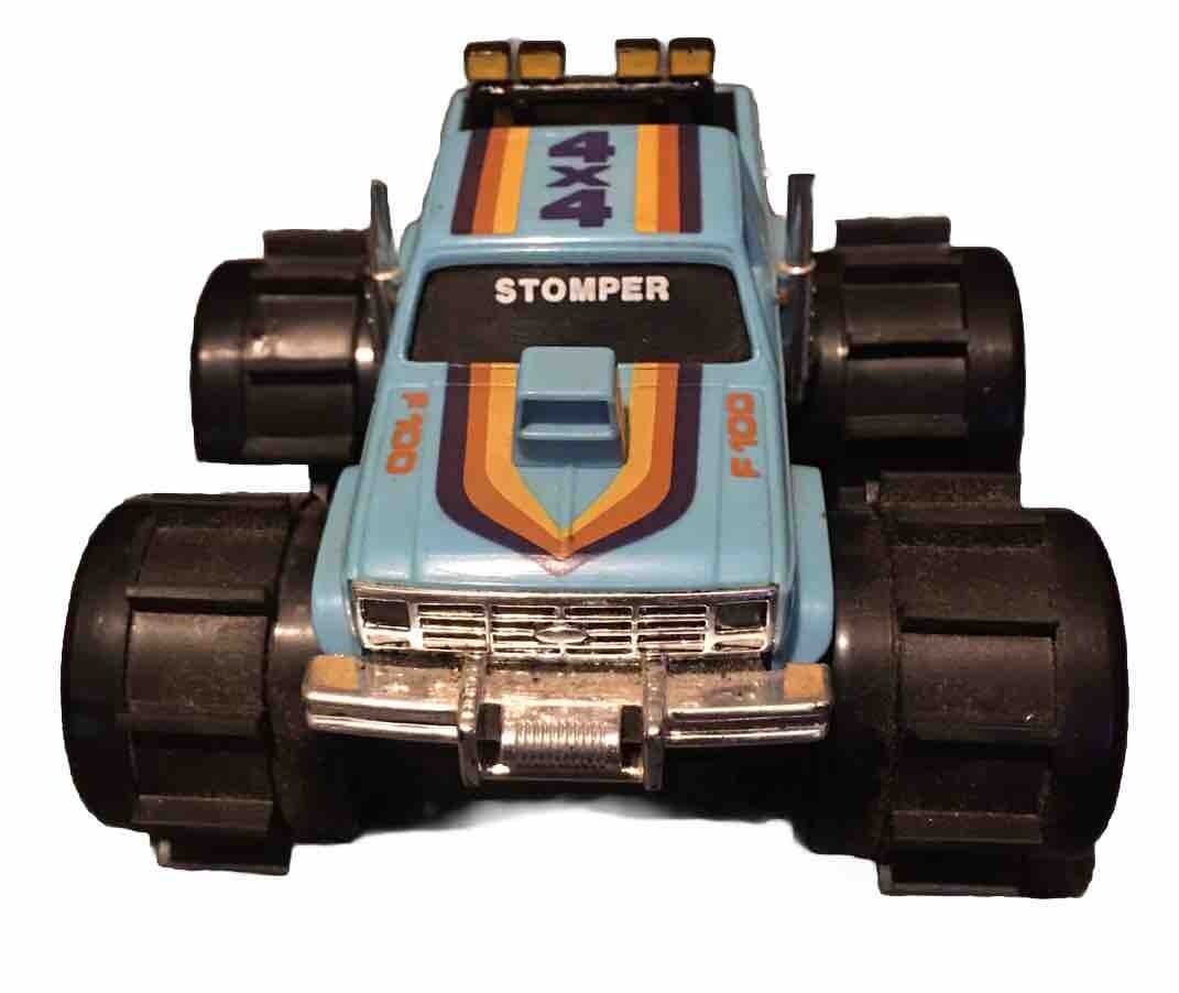 Stomper Schaper 4x4 toys Ford F-100 Water Demon Blue, works with light ...