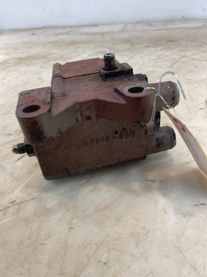 1970 Massey Ferguson MF 1100 Tractor Brake Valve | eBay