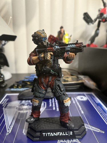 McFarlane Titanfall 2 Pilot Jack Cooper Figure 7” COMPLETE & PRISTINE ...